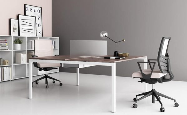 PopEasy | My desk